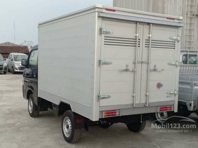 Box Karoseri – Bintang Utama Karoseri